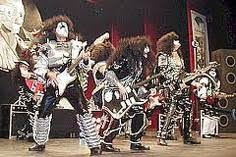 las tribus urbanas: rockeros