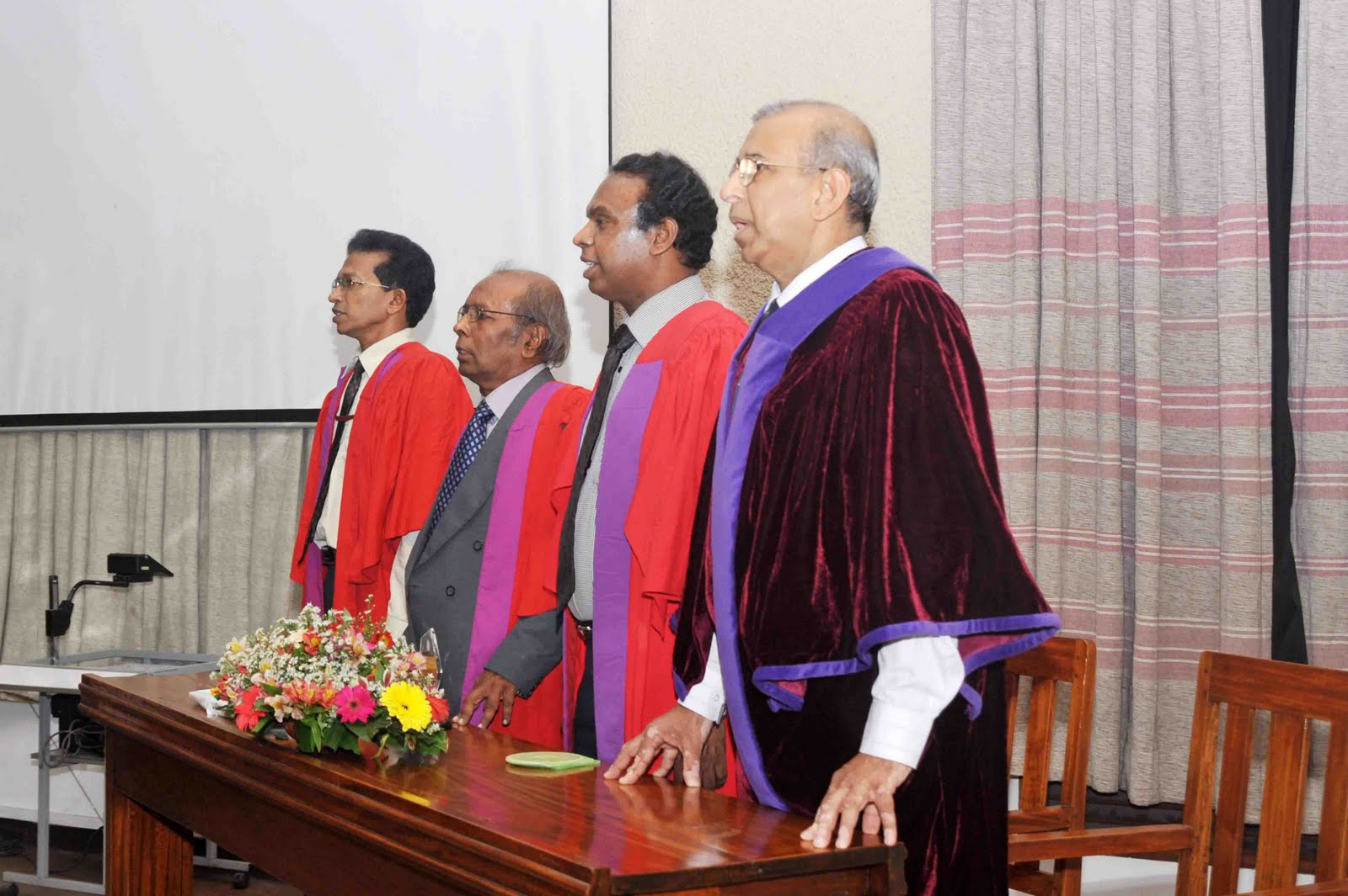 1960 Medical batch, Colombo, Sri Lanka.: 2010-08-08