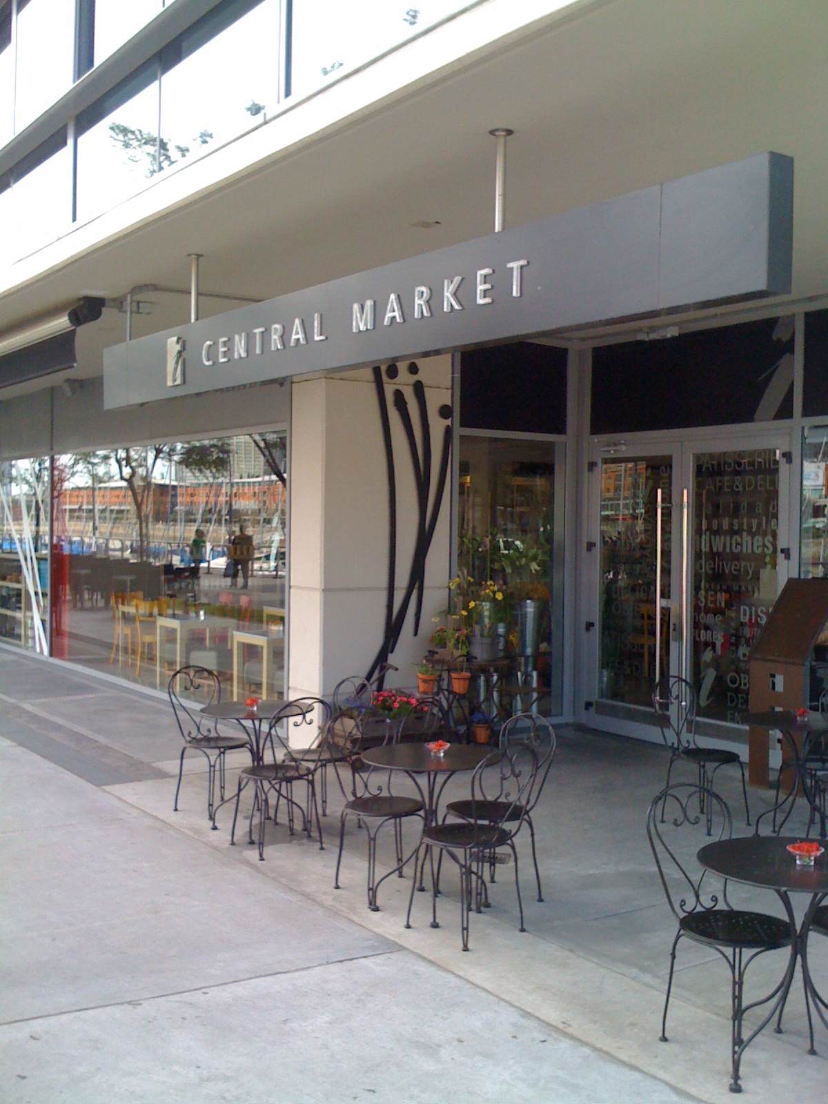 Ricos lugarcitos: i Fresh Market, un mercado de sabores.