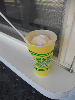 DOS HERMANOS: GO EVERYWHERE, EAT EVERYTHING: ROAD TRIP USA 2010: SNOOT ...