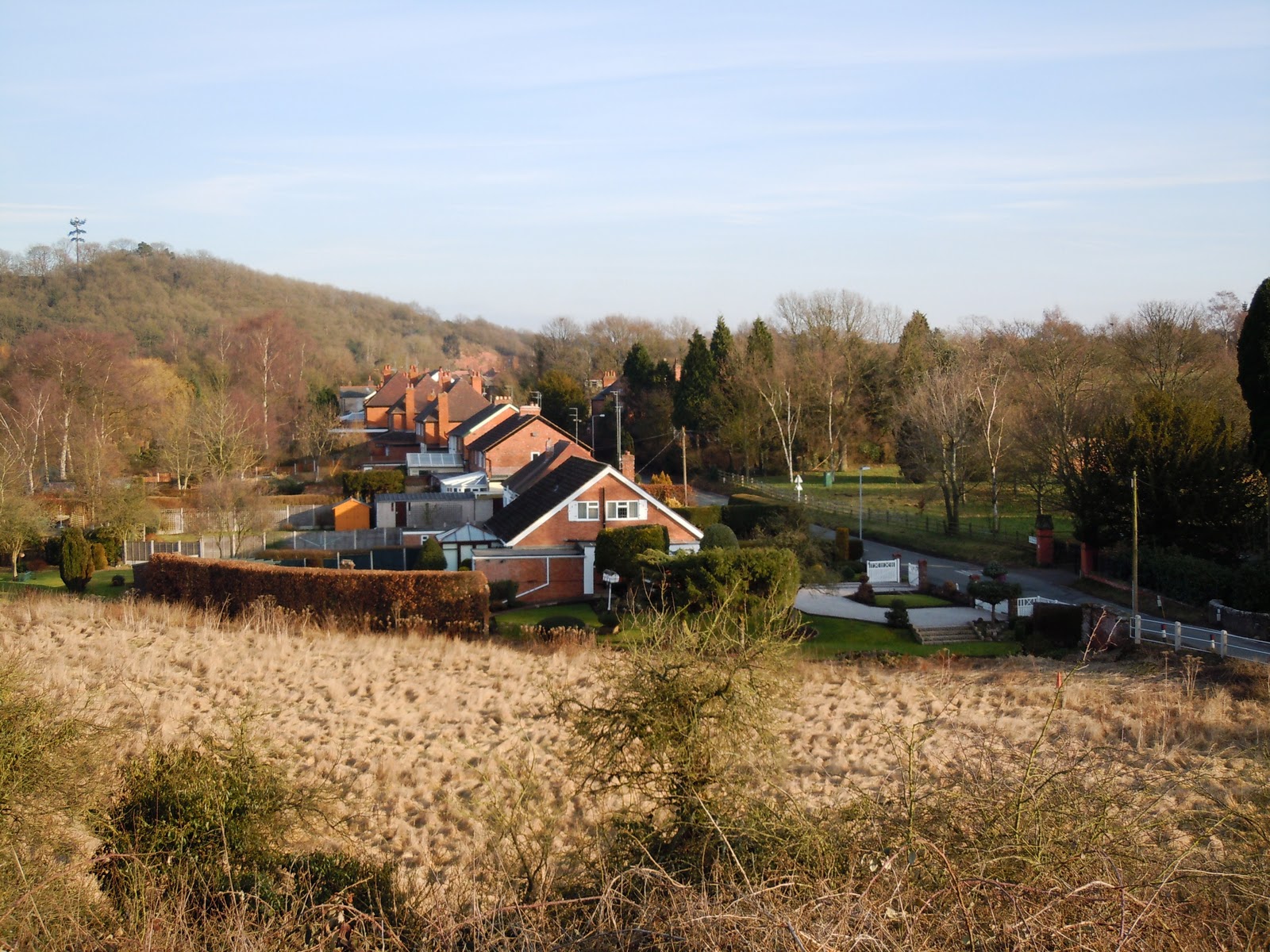 NB Rock 'n' Roll: A short haul to Bratch and a walk to Wombourne