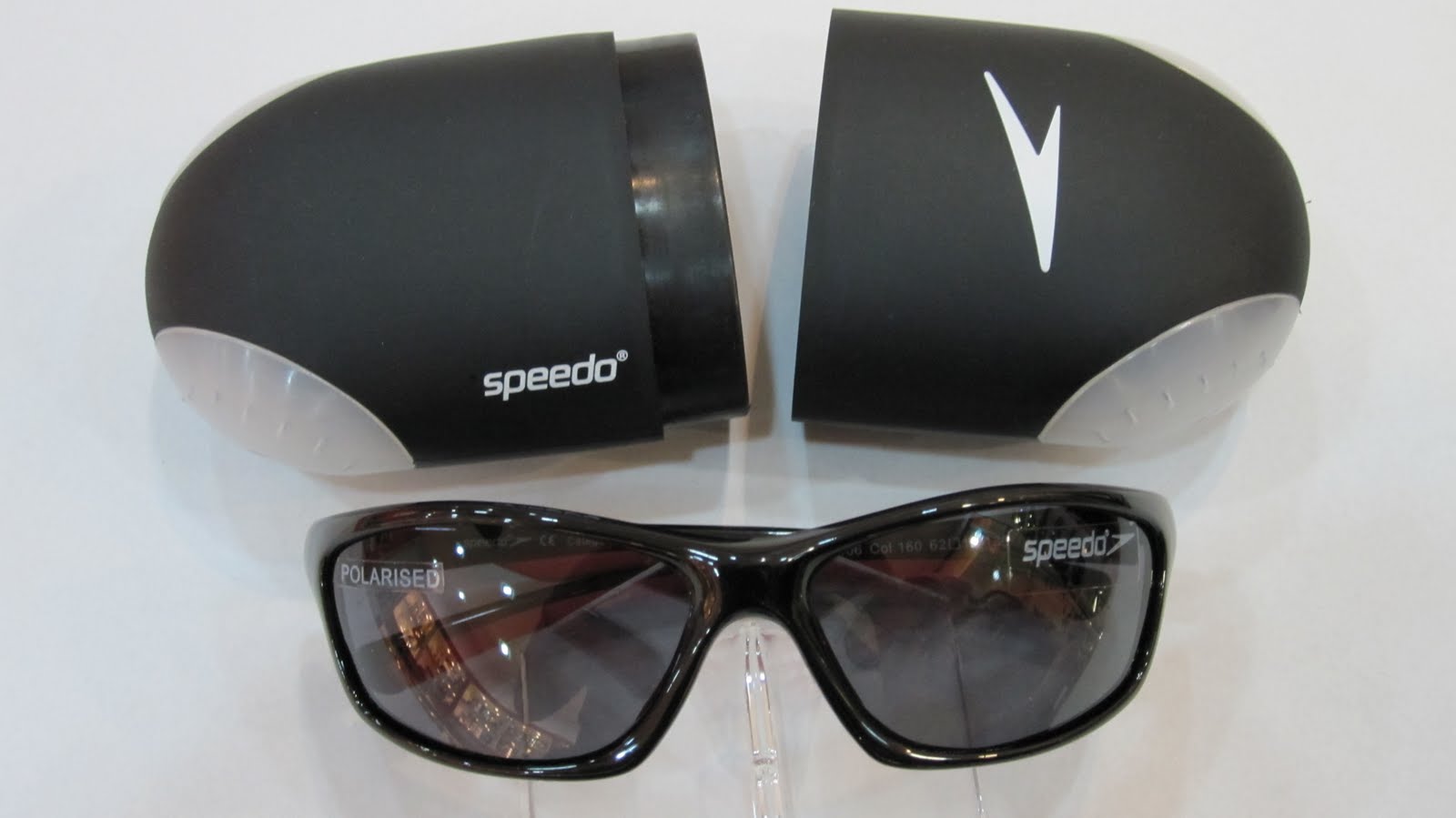 Sunglasses: SPEEDO