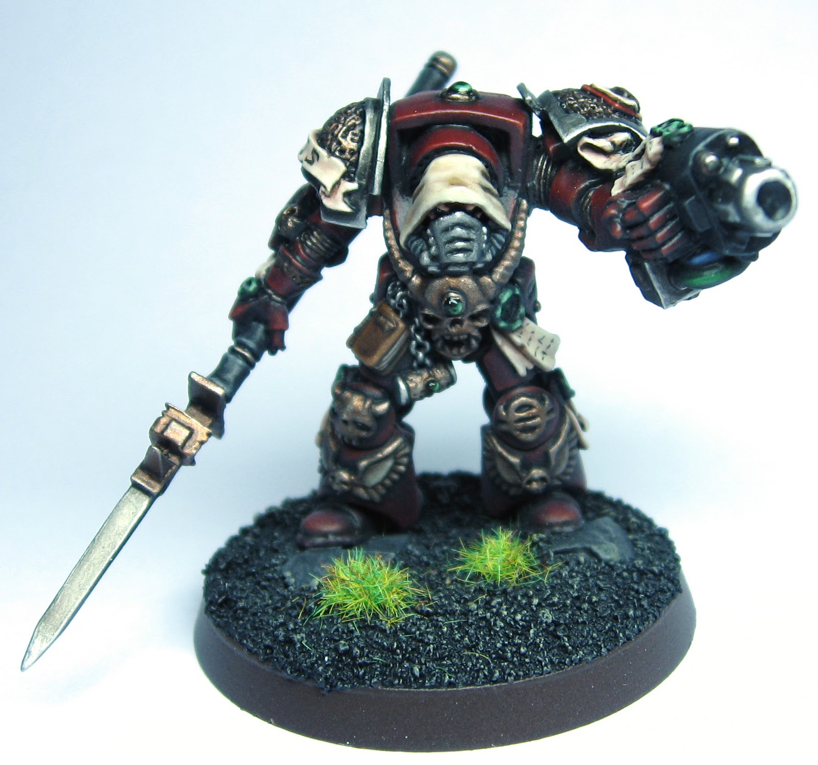 Burned Brush: Inquisitor in terminator armour - final pics and CMON link