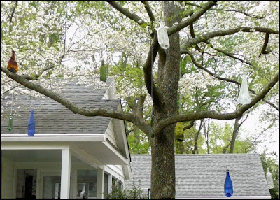 MagicMarkingsArt an artful blog about color and whimsy: The Bottle Tree ...