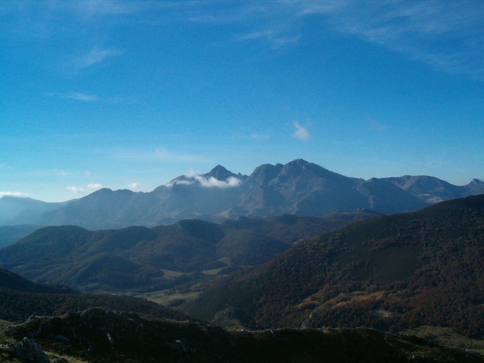 Camudando'l camín: Altu Ventaniella (Ponga) - Ten - Pileñes