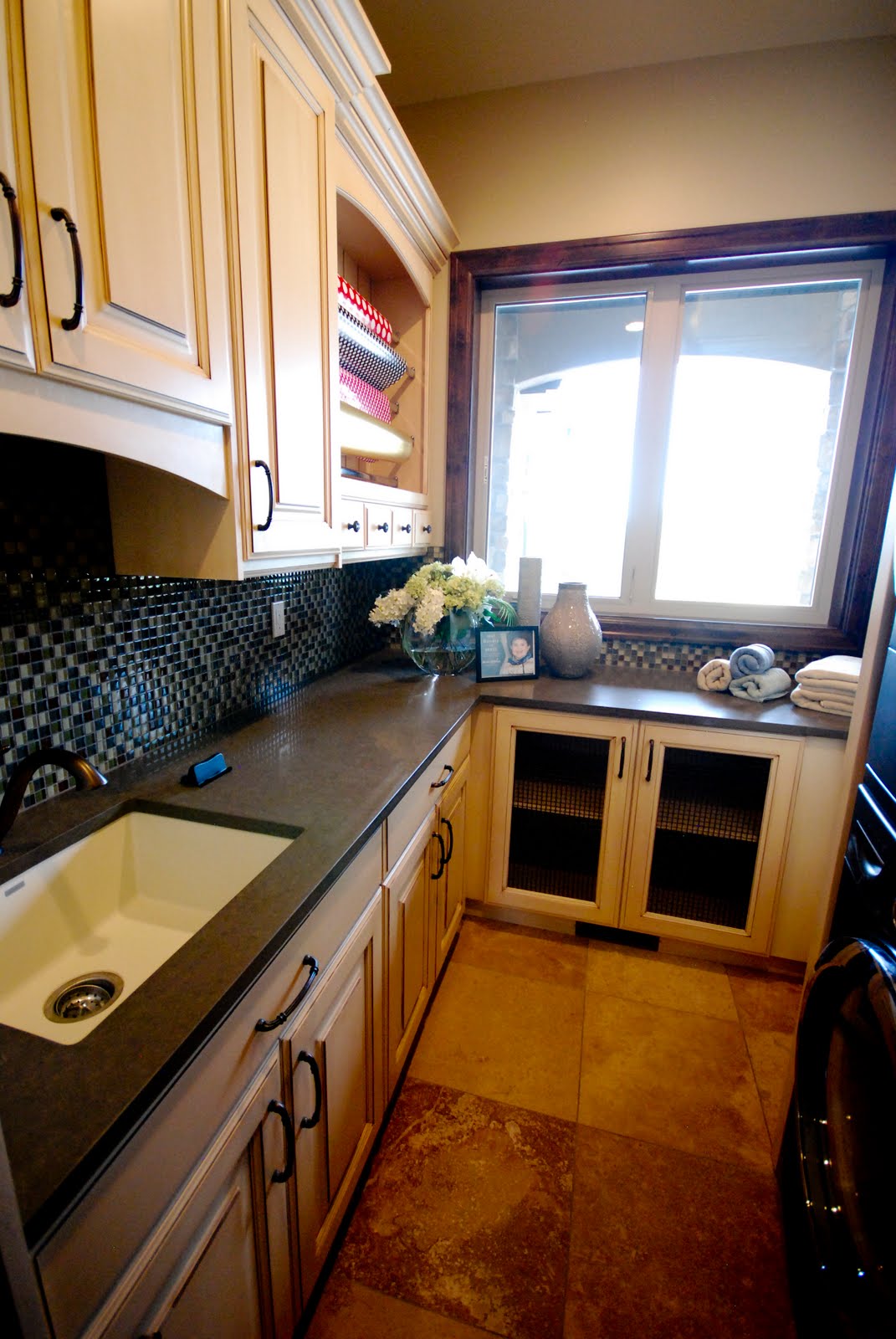 The Granite Gurus: Lagos Blue CaesarStone Laundry Room