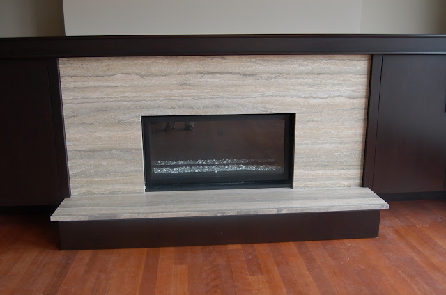 The Granite Gurus: Beautiful Slab Fireplaces