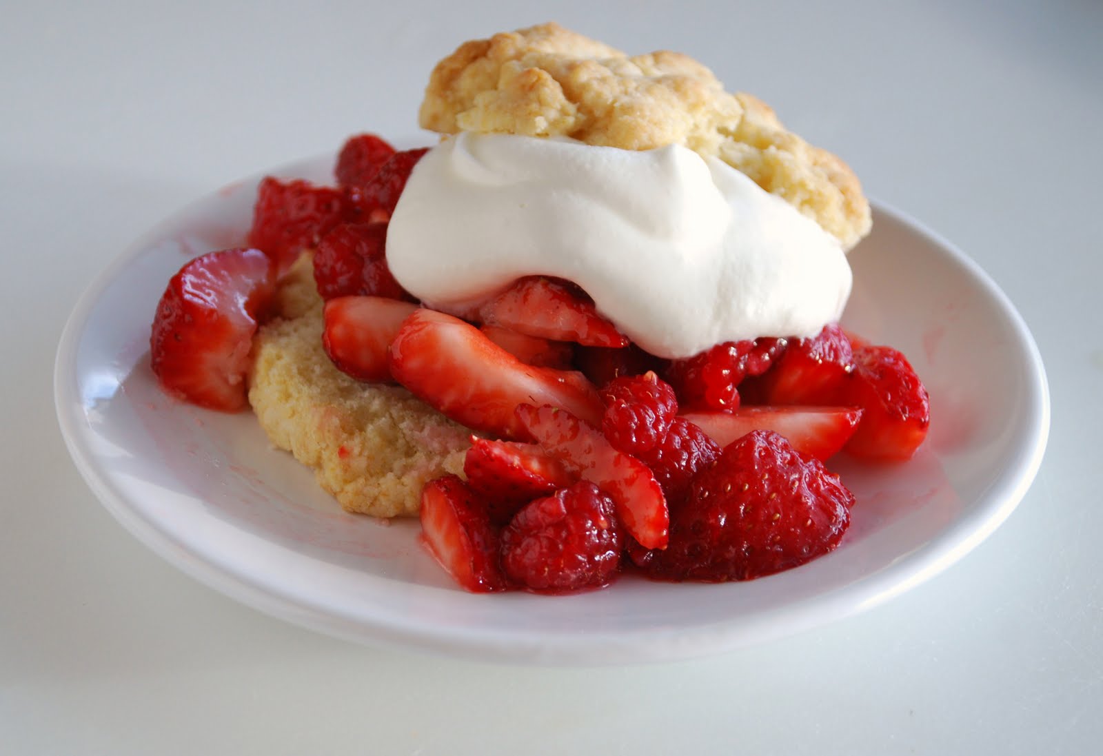 Everyday Insanity...: TWD Tender Shortcakes