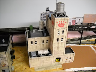 HO scale brewery detailing