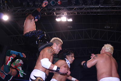 PROMOCIONES ANTONIO PEÑA LUCHA LIBRE AAA-FUNCIONES: MEXICAN POWERS VS ...