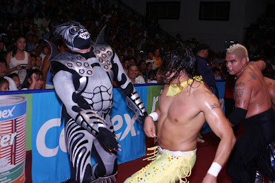 PROMOCIONES ANTONIO PEÑA LUCHA LIBRE AAA-FUNCIONES: LOS GUAPOS VIP VS ...