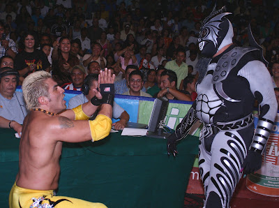 PROMOCIONES ANTONIO PEÑA LUCHA LIBRE AAA-FUNCIONES: LOS GUAPOS VIP VS ...