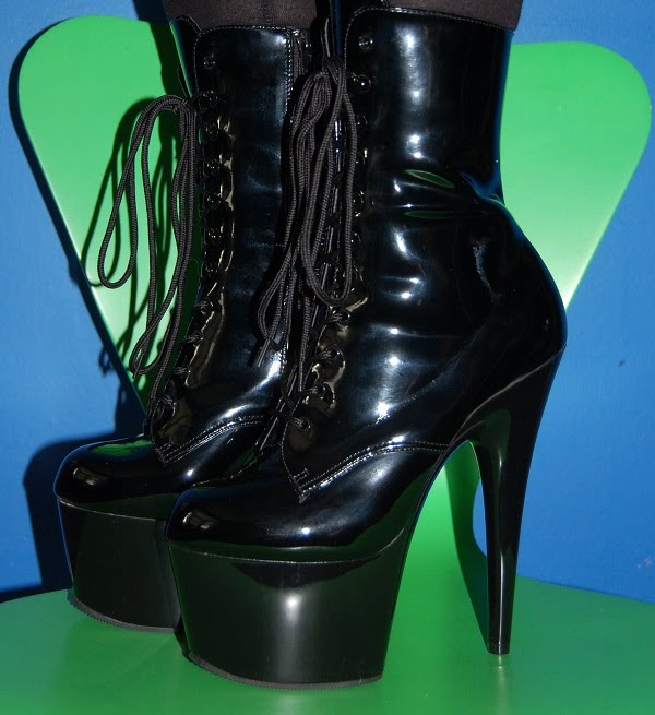 Baroque Boudoir: Shiny Shiny, Shiny Boots Of Leather