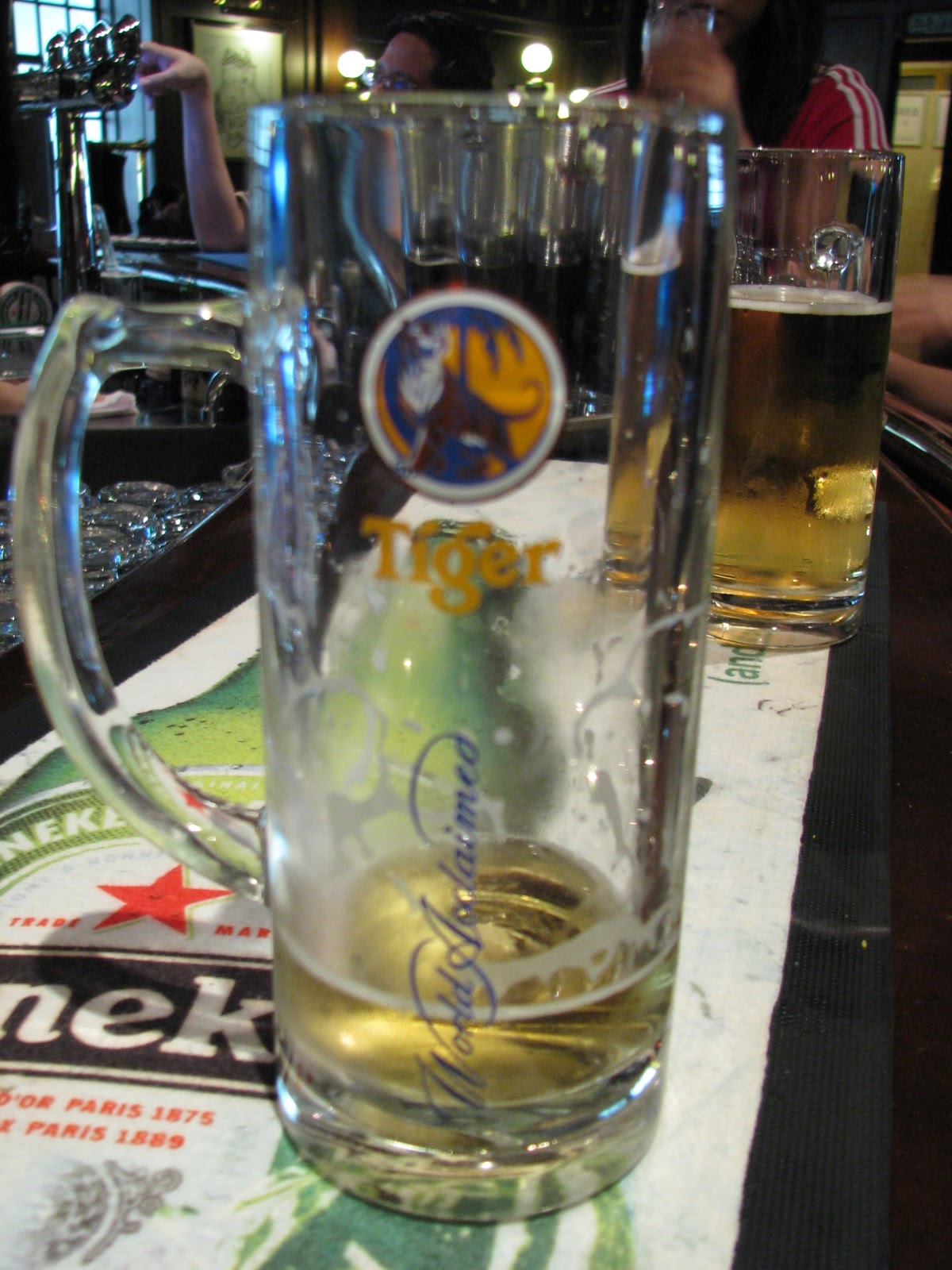 Waking Up Famous: Asia Pacific Brewery Tiger Beer Tour!