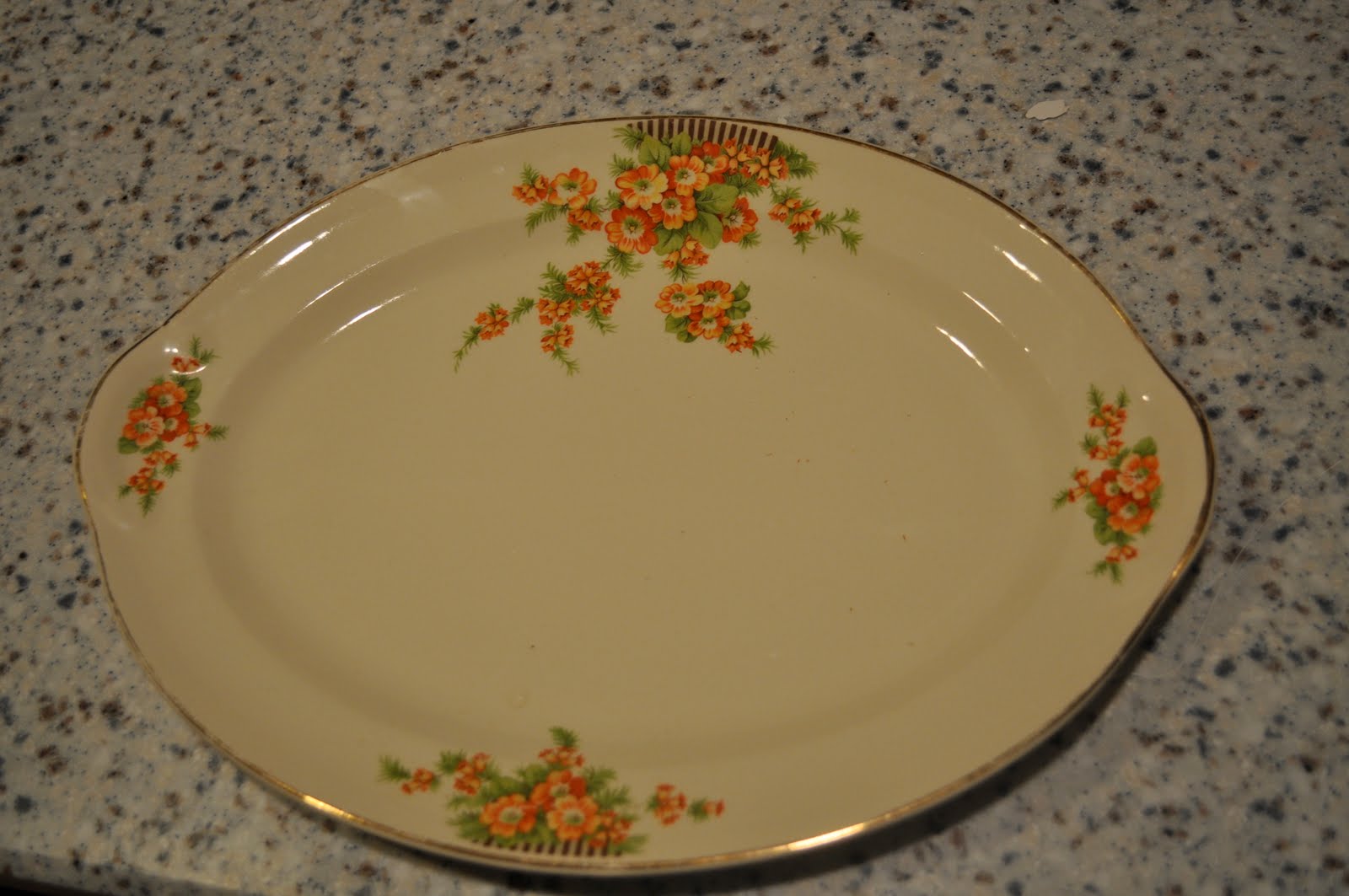 Create, by Carrie: Repurposing an old plate...