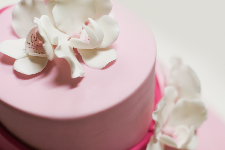 Tina's Cakery: Breast Cancer Foundation Cake!