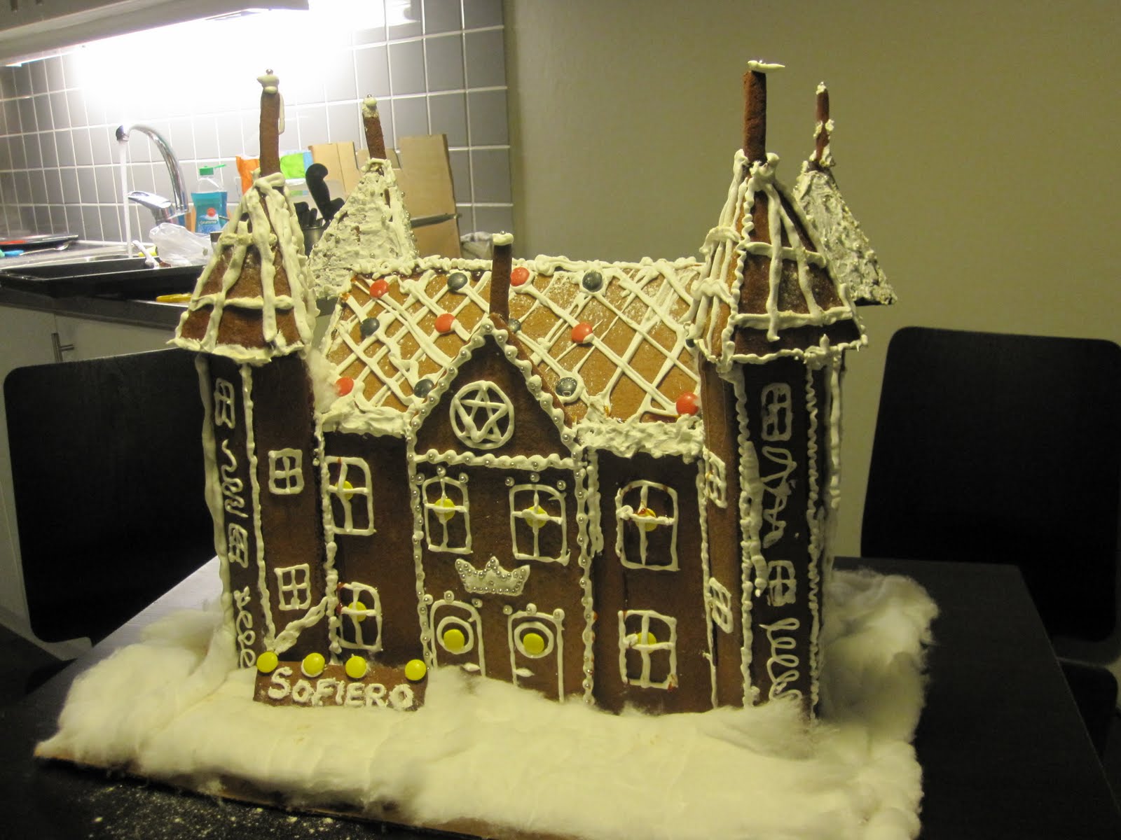 Lollo & Silahs: Pepparkaksslott