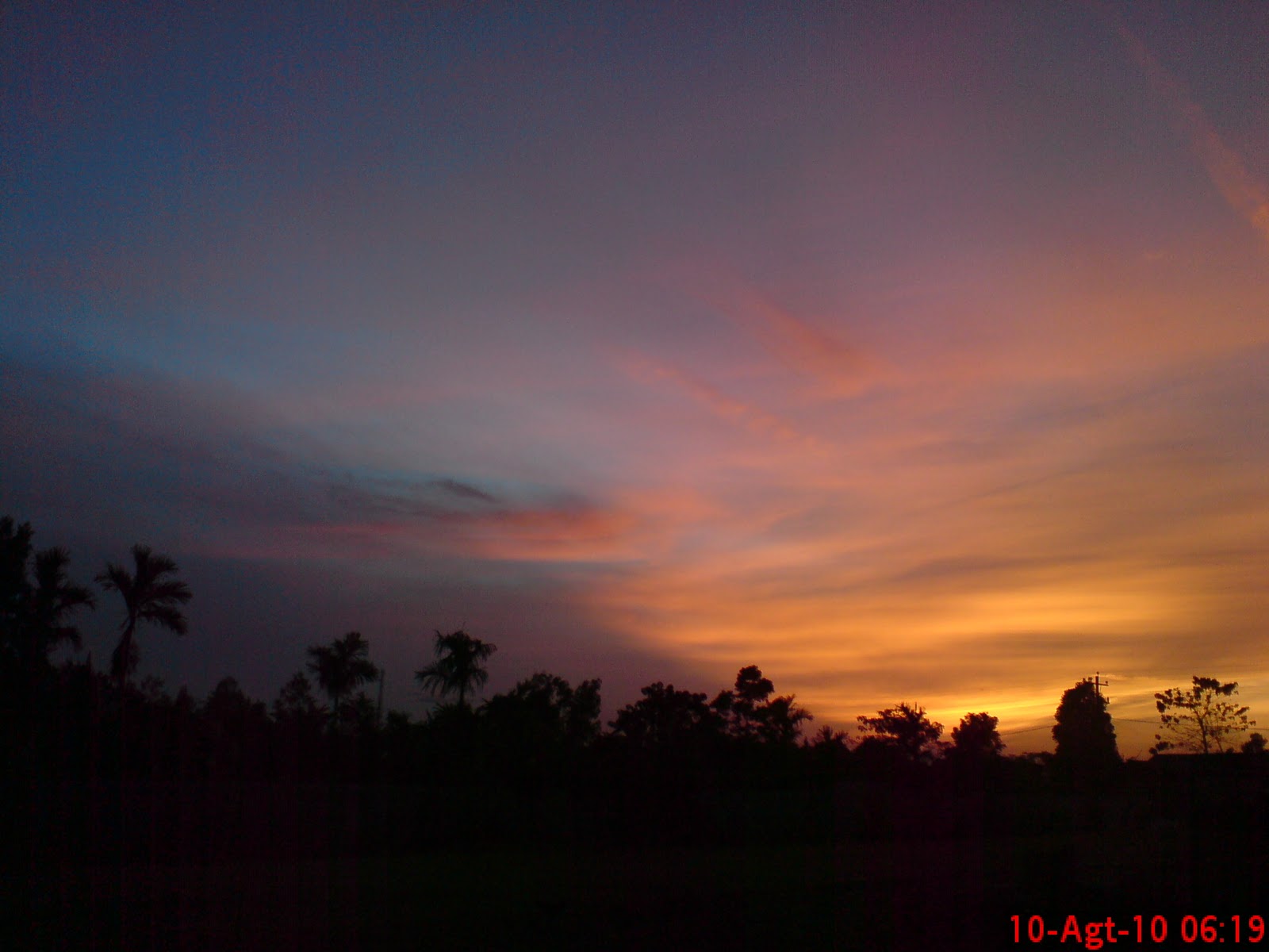 isengaja: Langit Subuh