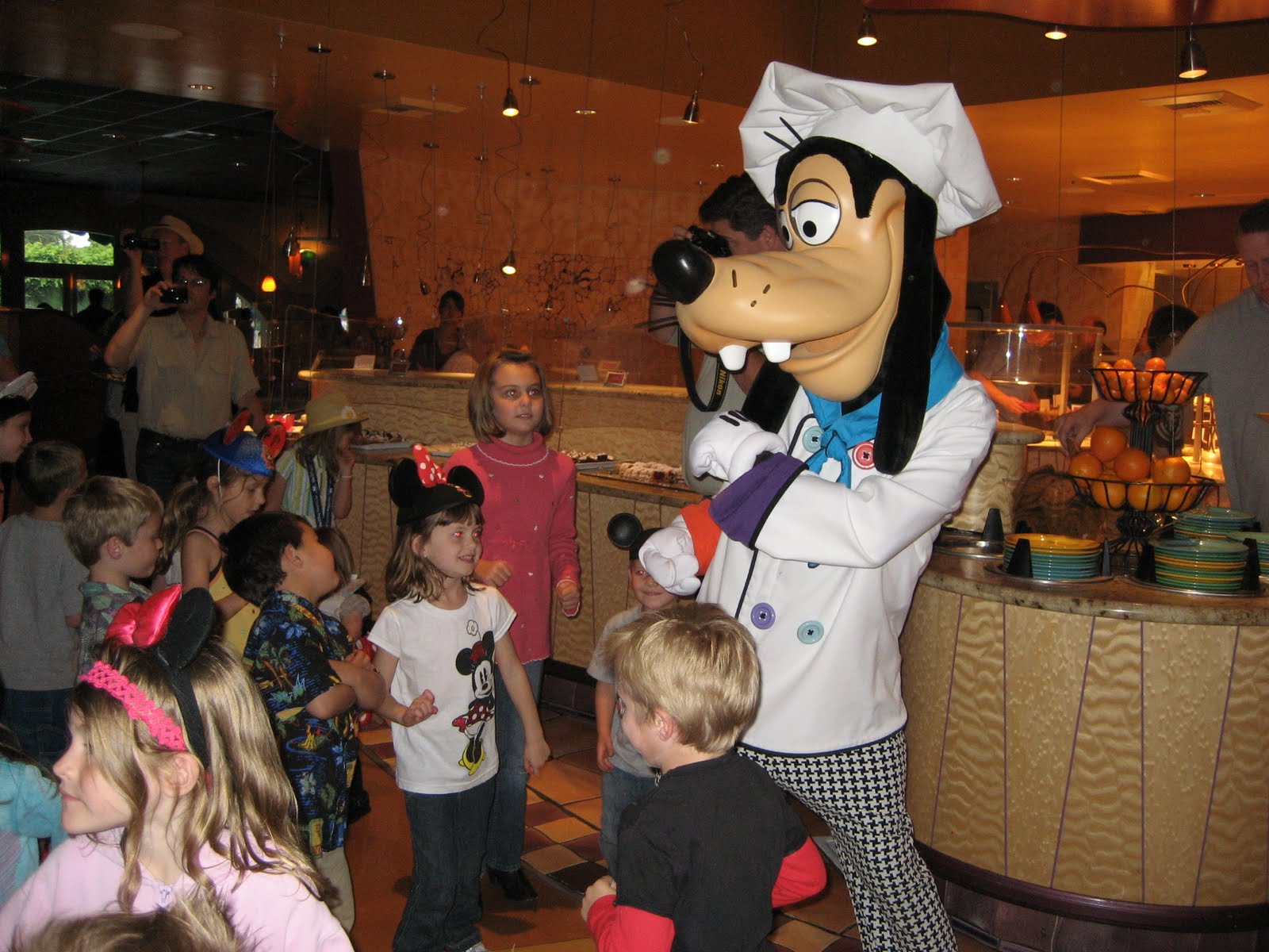 The Sotelo Family: Goofy's Kitchen!