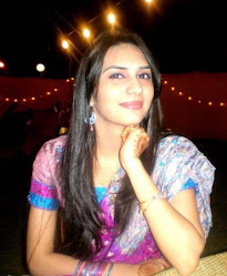 Bollywood MovieAll: Aishwarya Childhood and Teenage