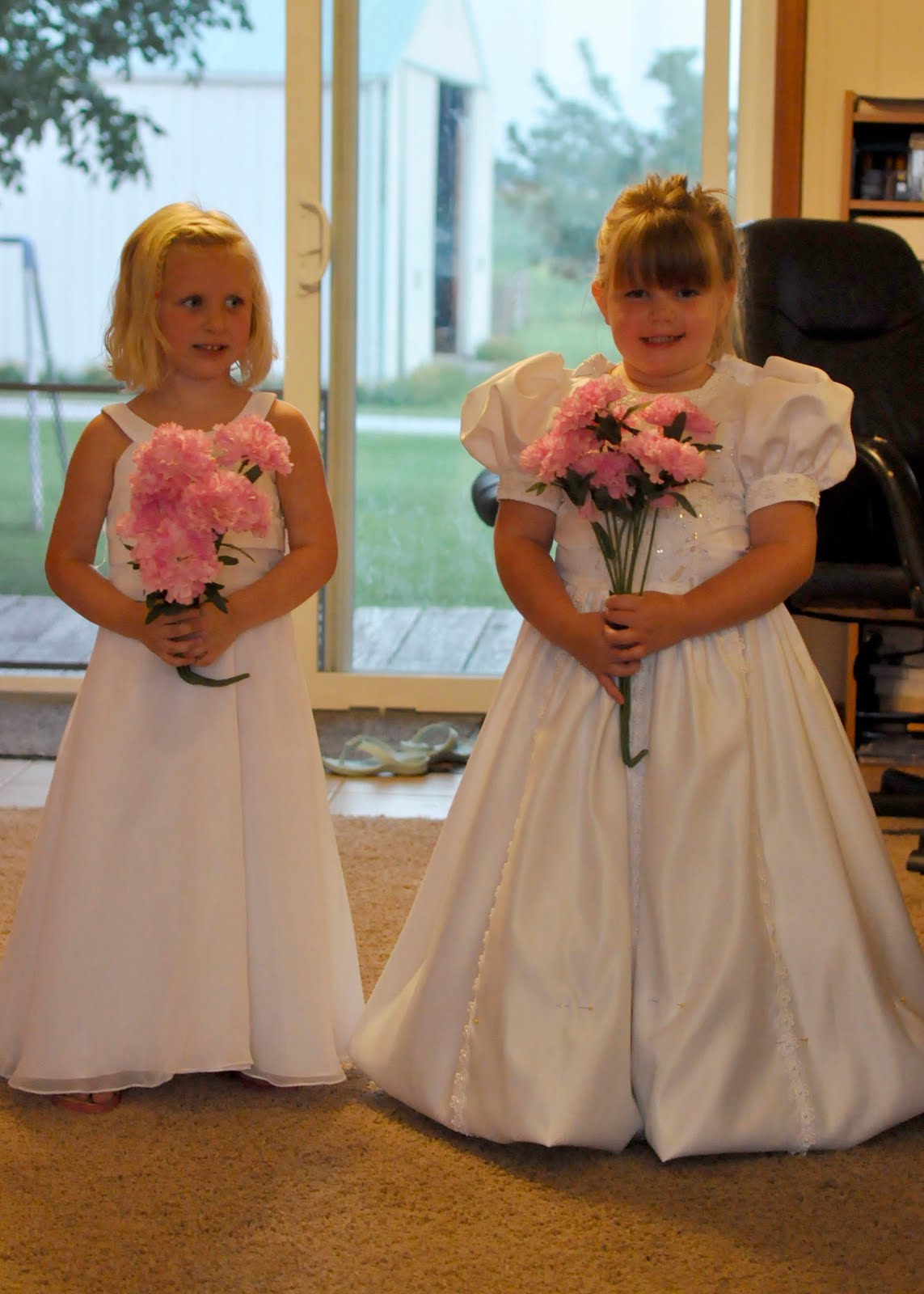 This Farm Family's Life: Two Flower Girls...