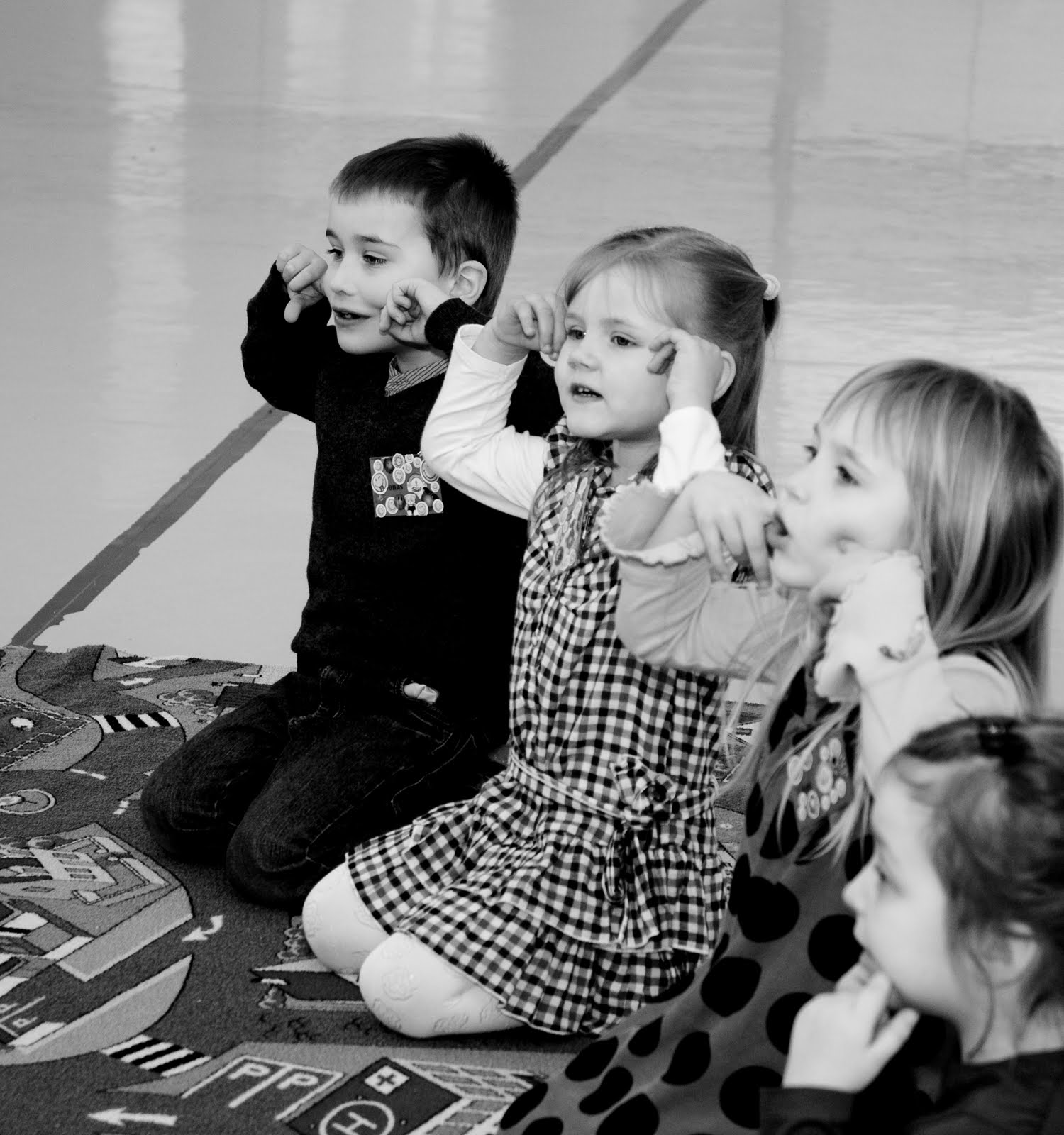 Liepa 2005.09.10: Mokyklele- Sypsenele