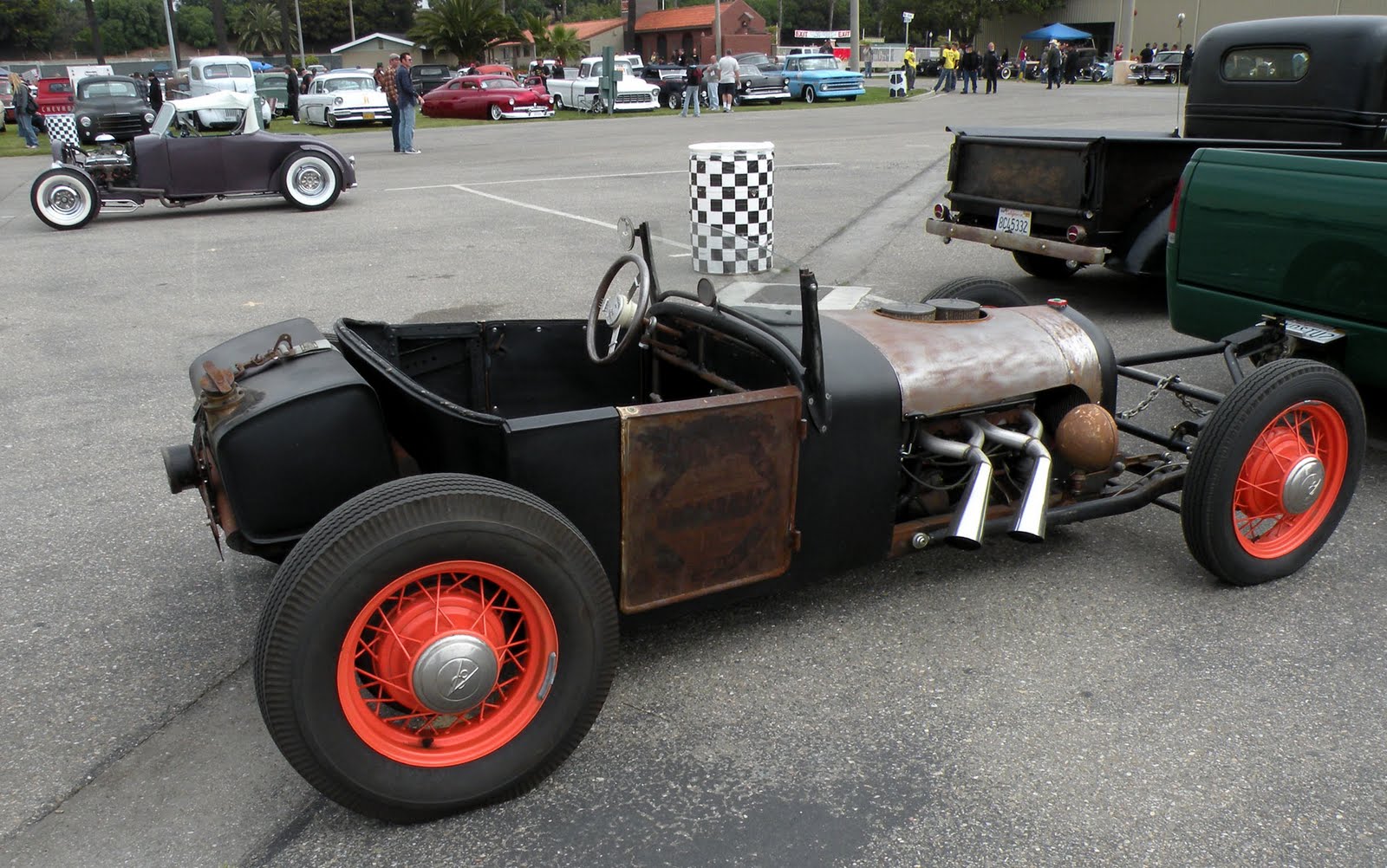 Just A Car Guy: The conrod - hot rod. More uses for used up conrods ...