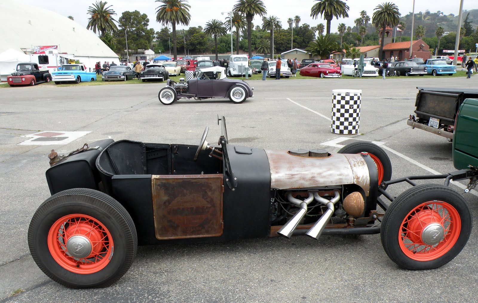 Just A Car Guy: The conrod - hot rod. More uses for used up conrods ...