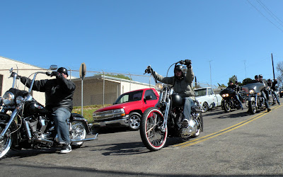 Just A Car Guy: People hanging out at Dublin Mob's Paddy Ride '09