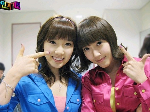 Gita Amalia: Jessica and Taeyeon SNSD