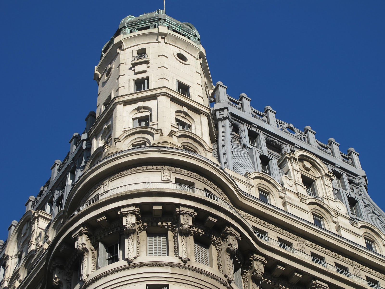Edificios y Monumentos de Buenos Aires: Railway Building
