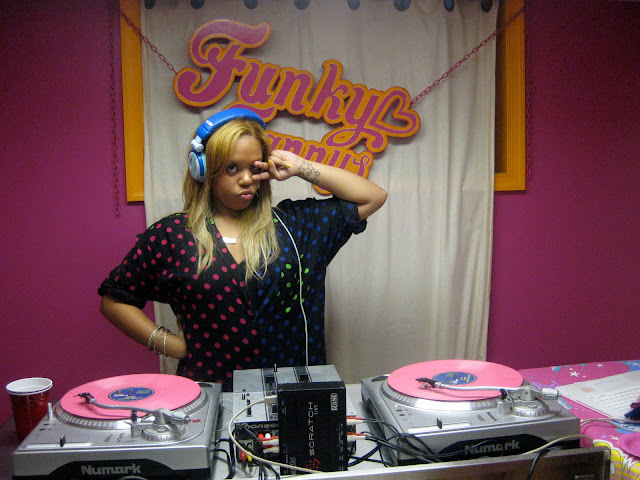 Funky Fanny's Vintage: Head Fanny In Charge...RadioRose Garcia