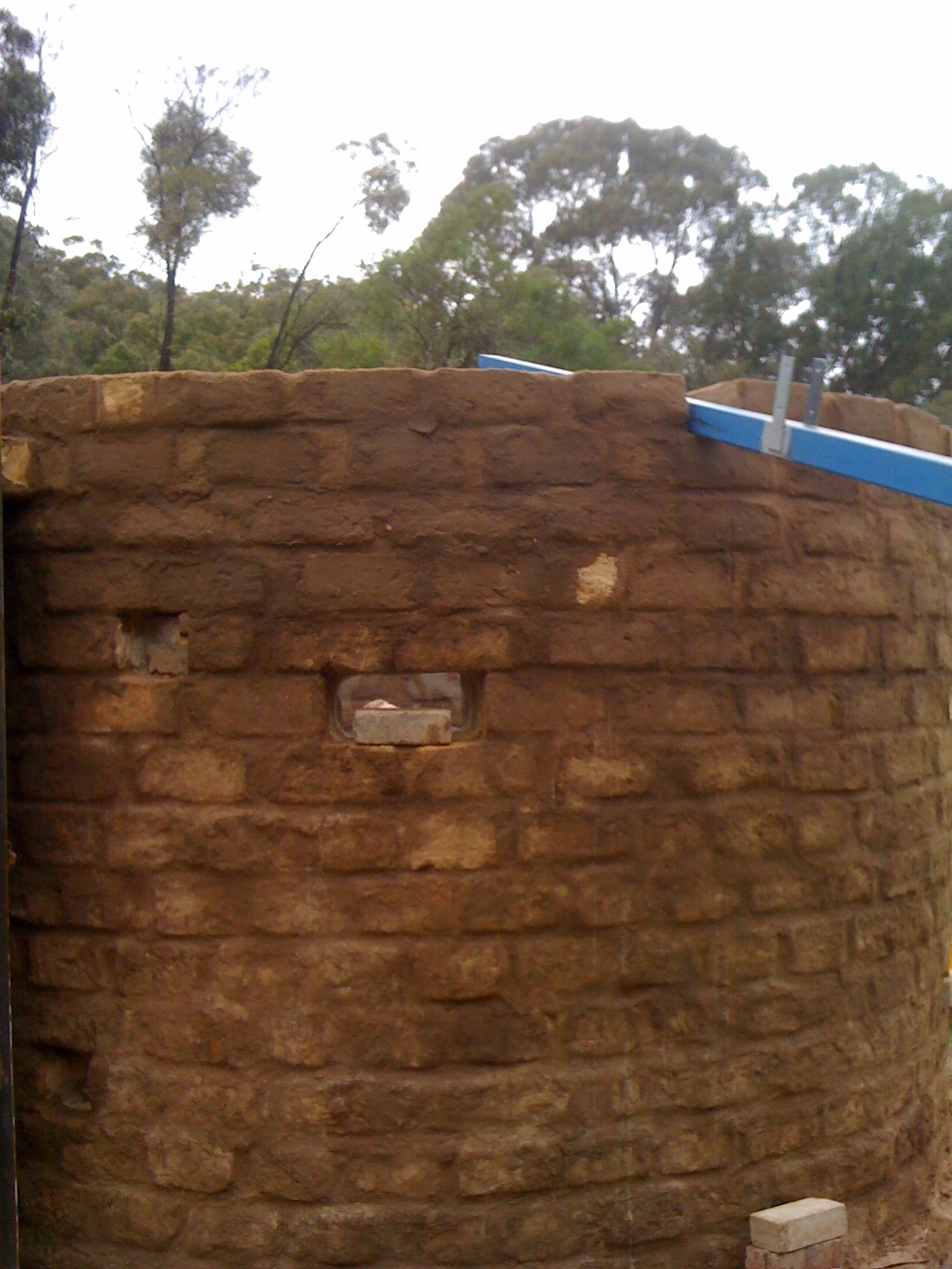 fire bunker: steel centre post and horizontal support beam