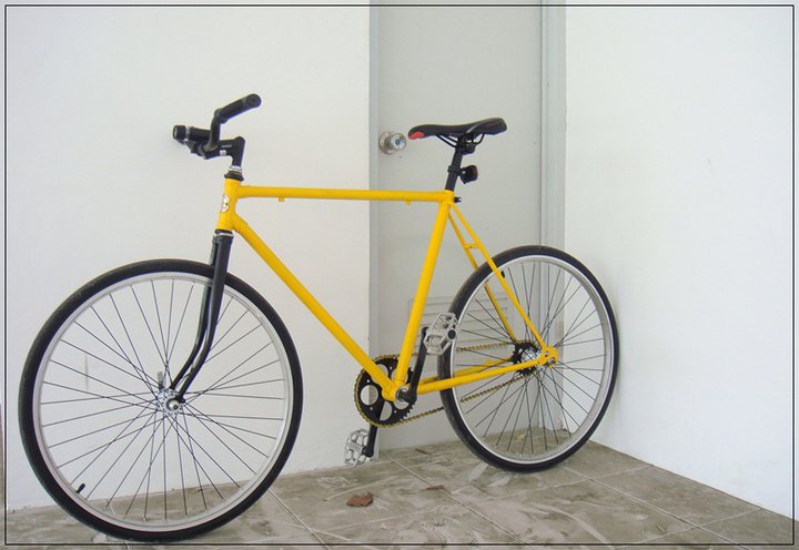 Tell you something new!: my new Fixie.. Yellow here we Go!