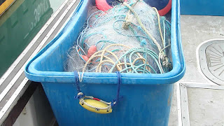 Through the Gaps! - Newlyn Fishing News: Acoustic pingers - what does ...