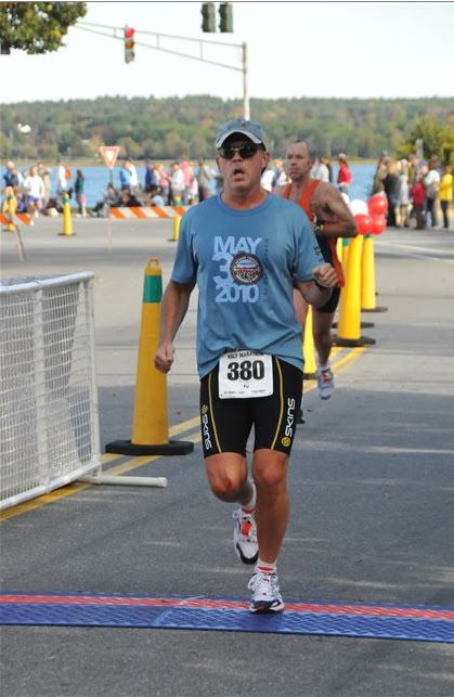 Study of Kip Litton Running Performances: Photos of Kip during a ...