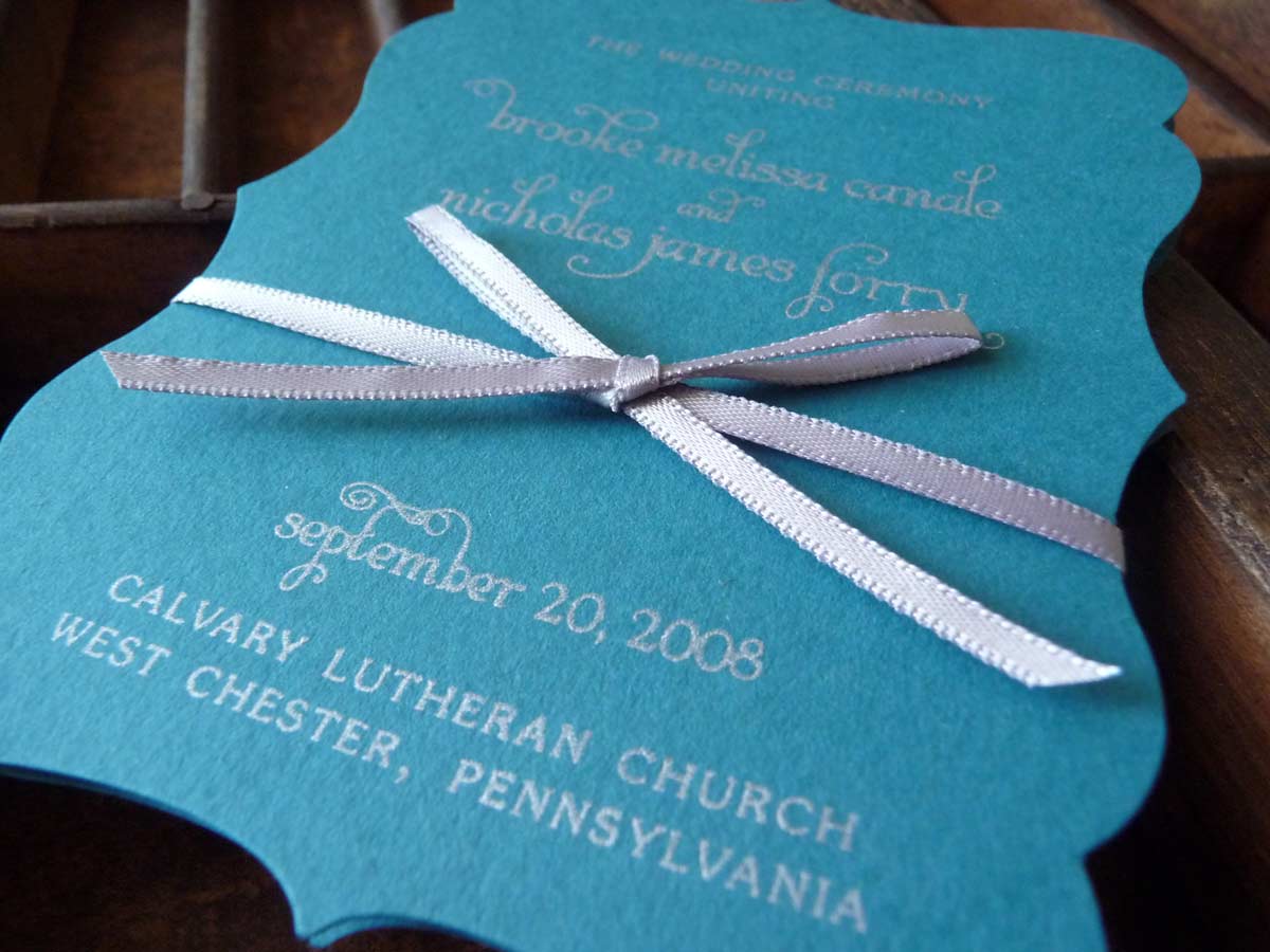 mrs. cupcake's wedding blog: The Cupcakes' Accordion-Fold Pocket Programs