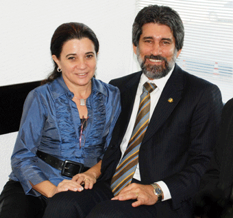 fazendoacontecer: Senador Raupp e a deputada Marinha Raupp visitam 4 ...