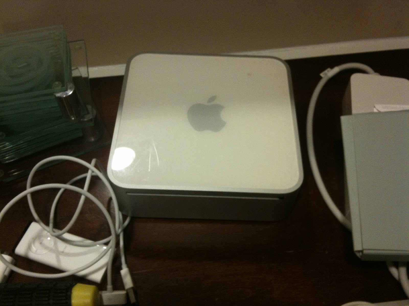 Dremel Junkie: Mini-Itx problems, Hackintosh and iMac mini Mod