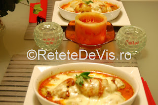 Retete de vis: Pui la cuptor " Pui Zingara" (Pulpe pui cu mazare si ...