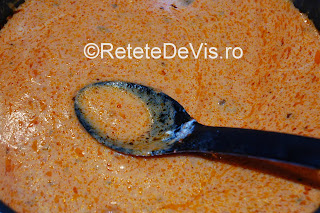 Retete de vis: Pui la cuptor " Pui Zingara" (Pulpe pui cu mazare si ...