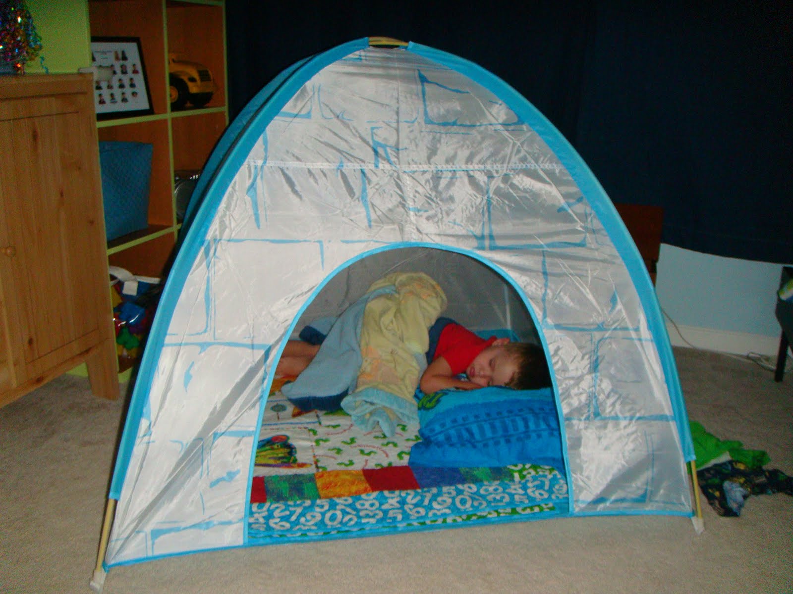 Little Man in the Big City: The Igloo