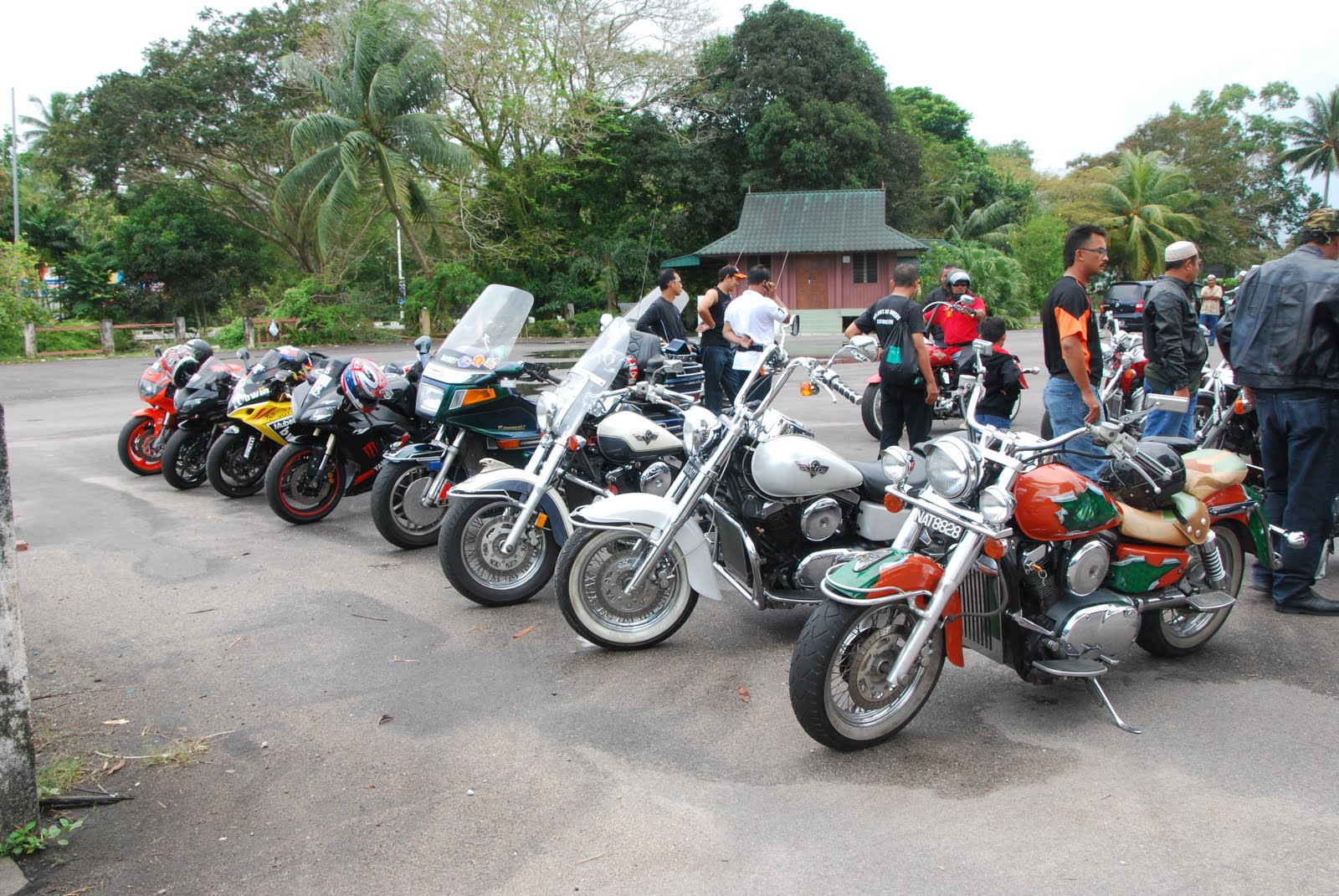 Kelab Motor Gong Badak