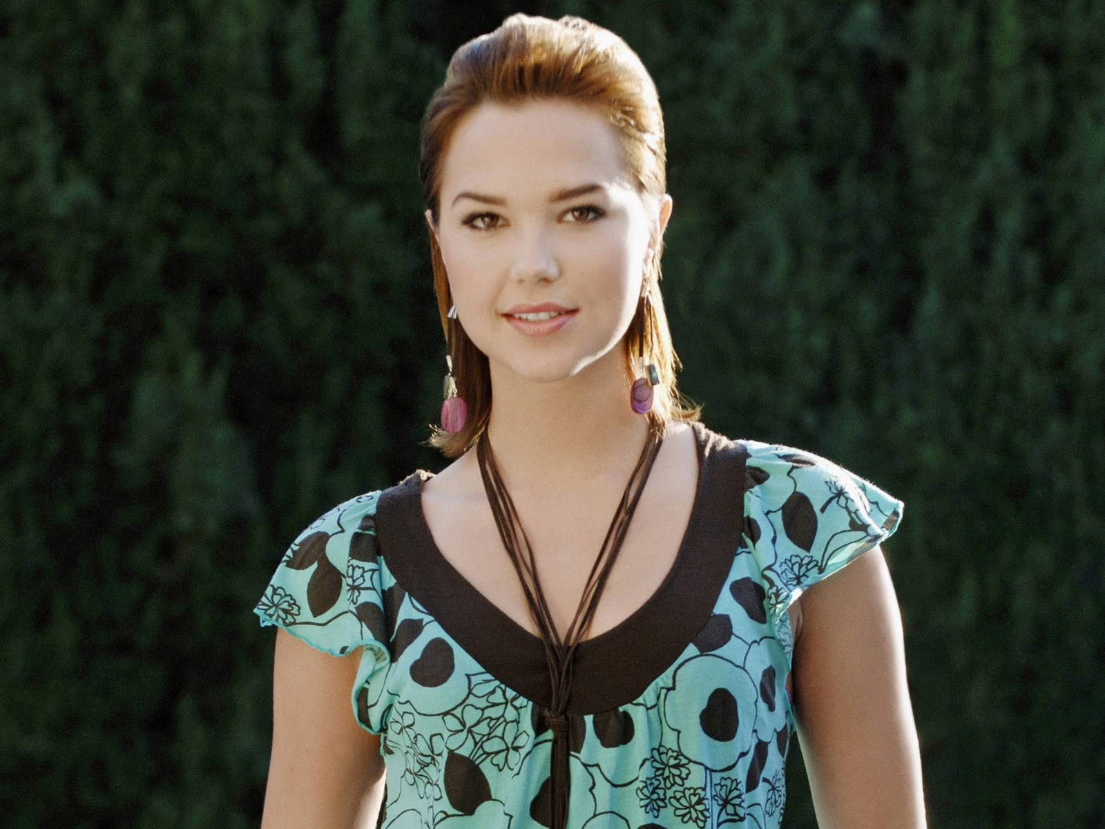 Arielle Kebbel Wallpapers Miss Bikini