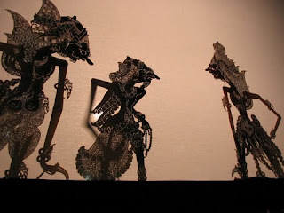 BEAUTIFUL ISLAND: wayang
