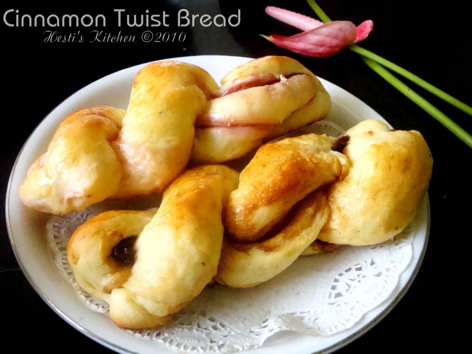 HESTI'S KITCHEN : yummy for your tummy: Aneka Roti Manis