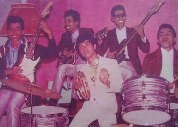 POP 60'AN: POSTER KLASIK FILEM MELAYU & KUGIRAN2 TOP POP 60AN...!