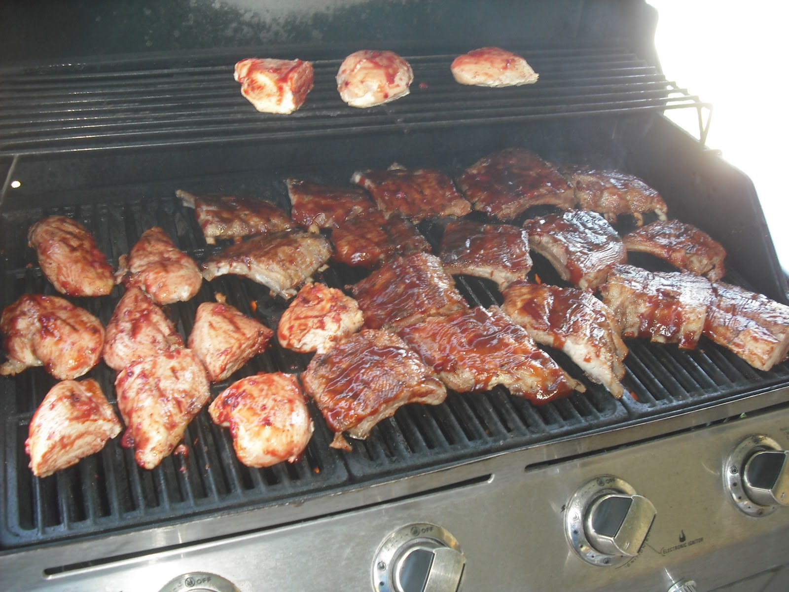 T's Treats: An awesome BBQ spread!!