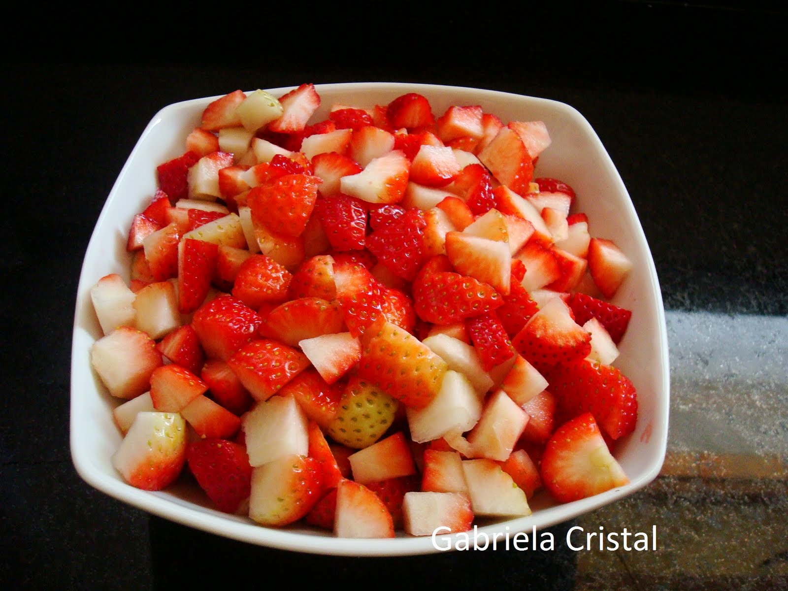 Gabriela Cristal: Receita de Pavê de morango