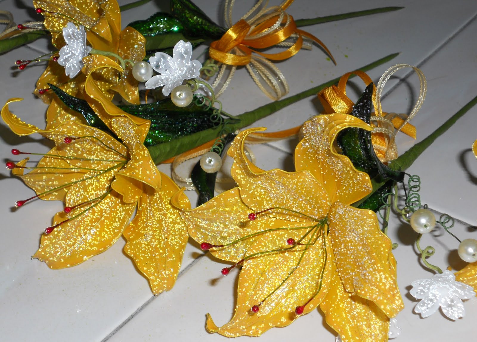 Cemara Qaseh Craft & Deco: BUNGA PAHAR DIP - YELLOW LILY